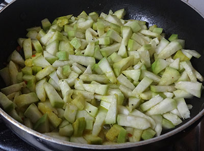 Sorekai palya recipe | How to make bottle gourd stir fry | Sorekayi ...
